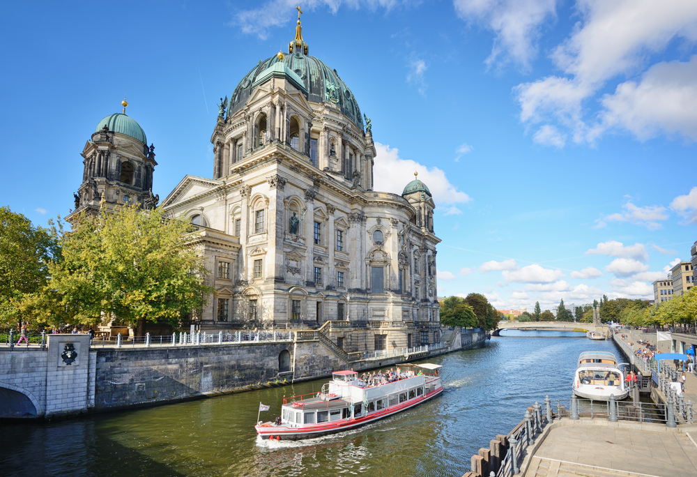 Spree Boat Tours Berlin: Top Cruises Tickets & Tips for Your Visit ...